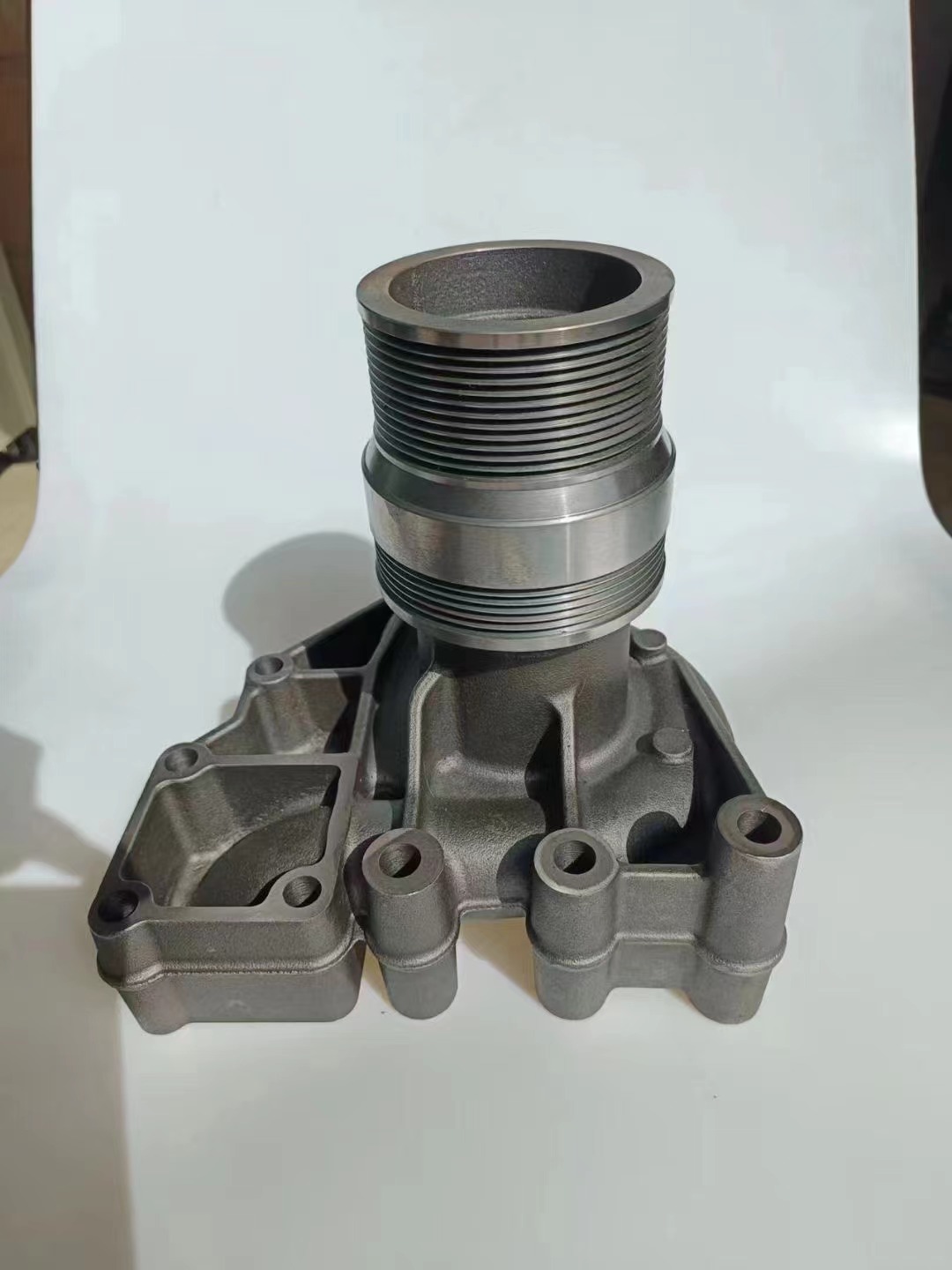 4089909 Water Pump for Cummins ISX / QSX engine spare parts – ruijieparts