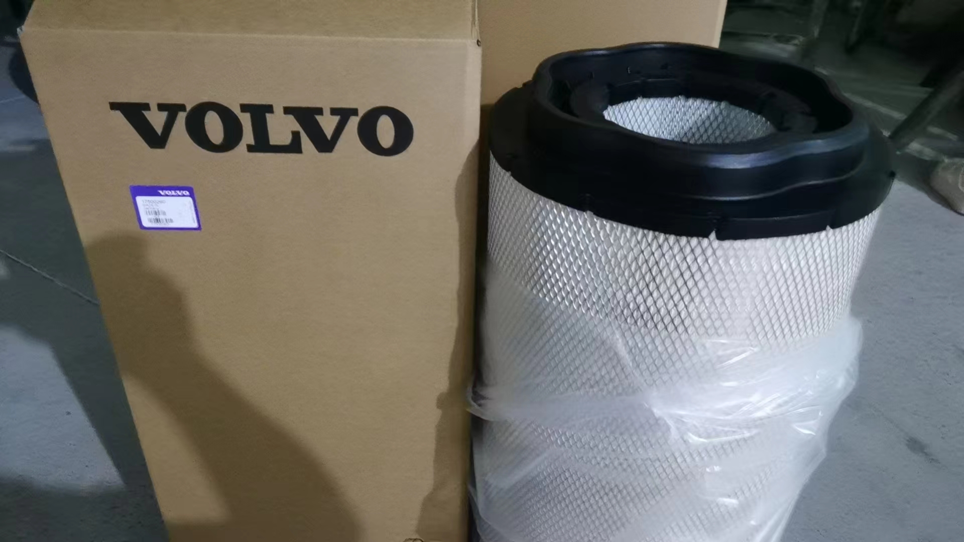 17500260 17500263 Air filter for VOLVO EC550EL Excavator parts ...