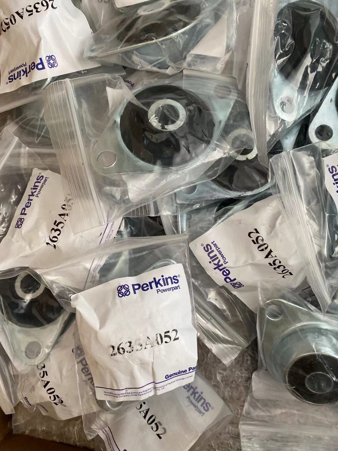 2635A052 Radiator Mounting Rubber For Perkins – ruijieparts